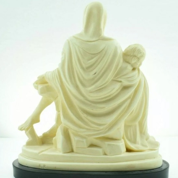 Accents | Pieta Michelangelo Statue Mary Holding Jesus | Poshmark